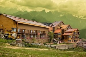 Delhi To Auli Travel Blog: Where To Stay & Top Tourist Places