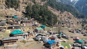 Jana Waterfall - How To Plan A Trip From Manali | Travel Blog