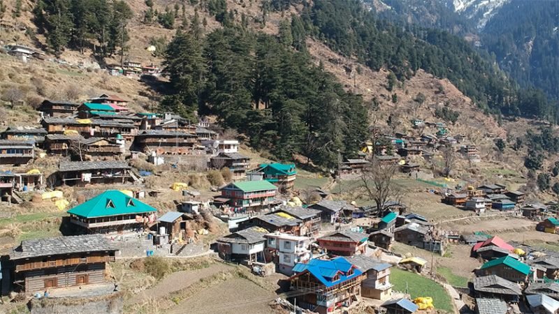 Jana Waterfall - How To Plan A Trip From Manali | Travel Blog