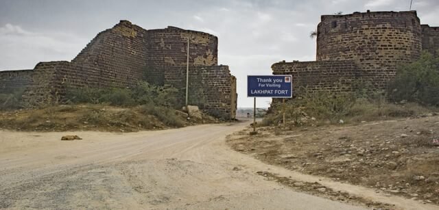 Lakhpat Fort, Gujarat: How To Travel, Where To Stay, & More!